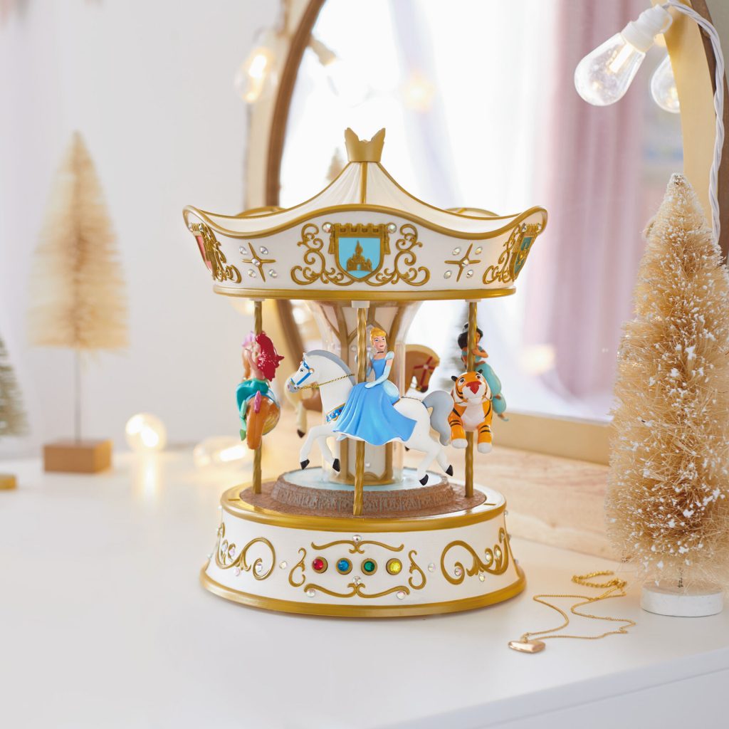 Disney Princess Dreams Go Round Carousel Musical Tabletop Decoration ...